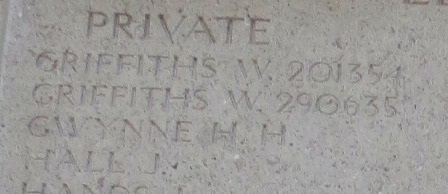 Blaenau Ffestiniog (Oakeley Quarries) War Memorial – WWWMP.Wales