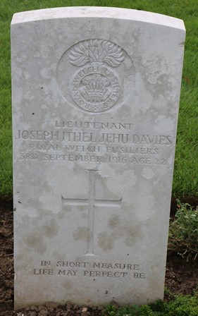 Welshpool (New Street Methodist Church) War Memorial - WW1.Wales